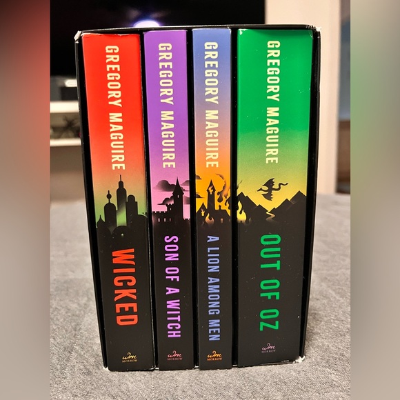 Wicked | Other | The Wicked Years Complete Box Set By Gregory Maguire ...